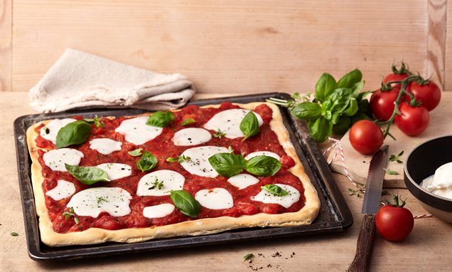 Basis-Pizzateig Rezept : Pizzateig selber machen – CZATVZ