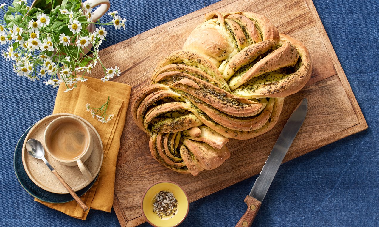 Herzhafter Hefezopf Rezept | Dr. Oetker